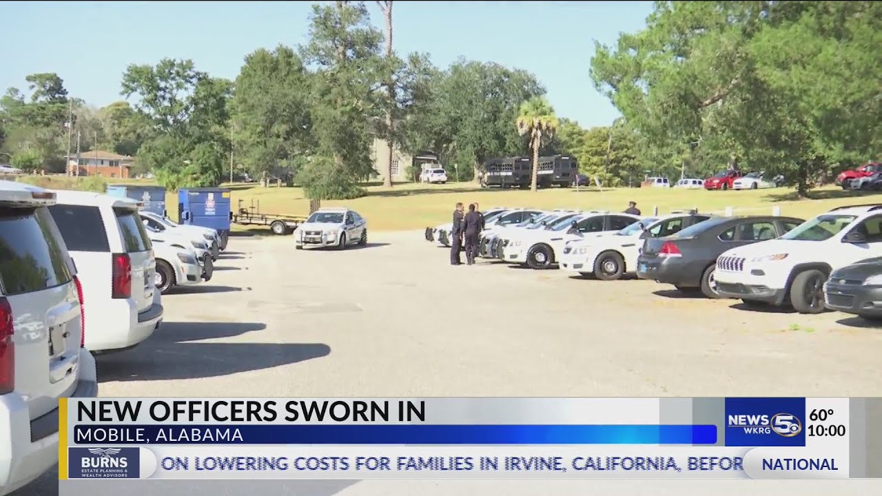 New Mobile police officers get their first patrol cars - YouTube