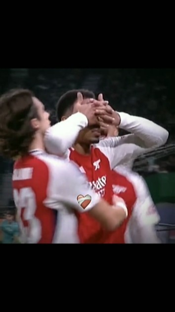 Be humble 😂#arsenal #football #championsleague #sporting #memes - YouTube