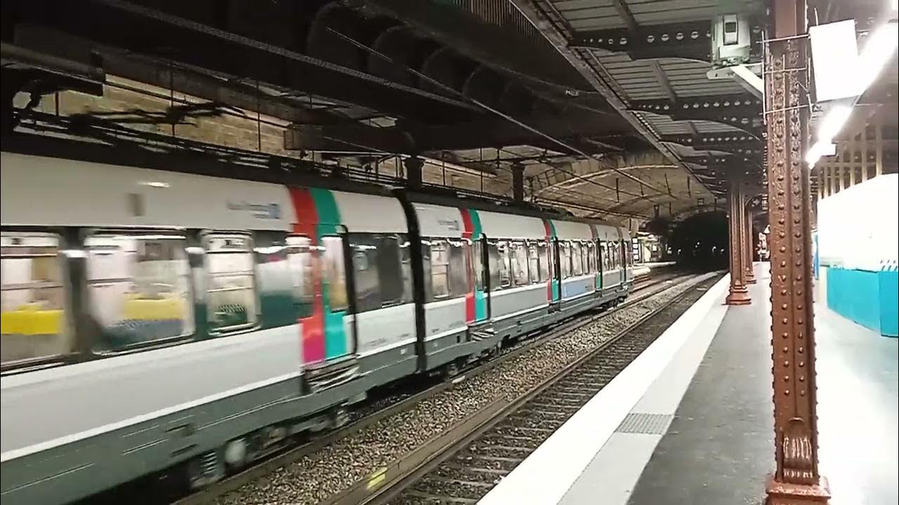 Départ MI84 IDFM en us RER B Port-Royal - YouTube