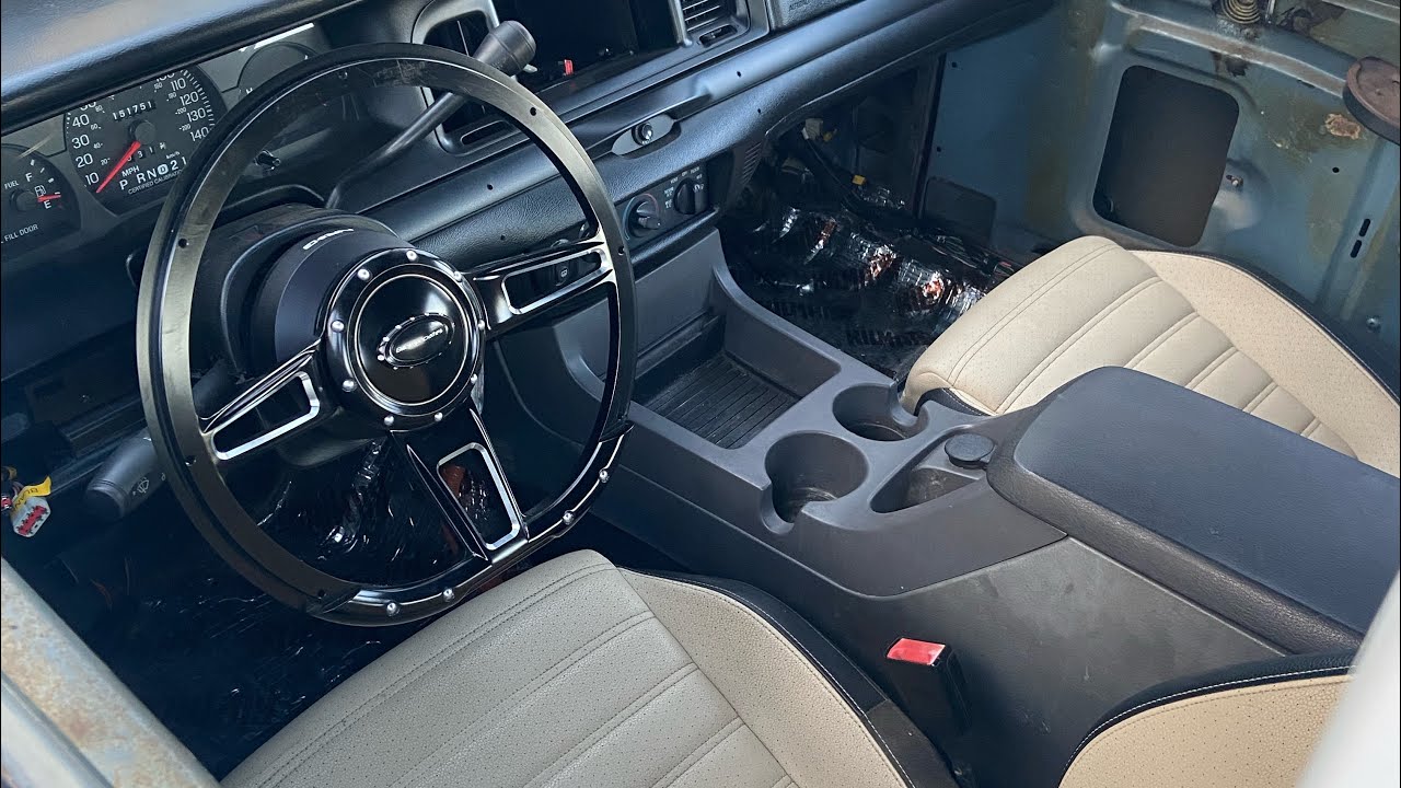 Coronet Crown Vic Build-Episode 10. "Seats and Sound Deadener" - YouTube