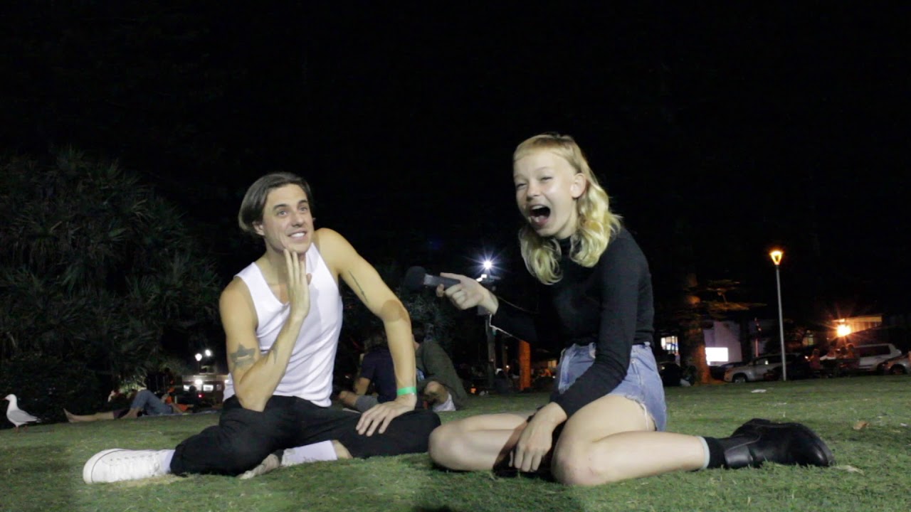 Sugar Bones from Confidence Man banter with Jess Stone - YouTube