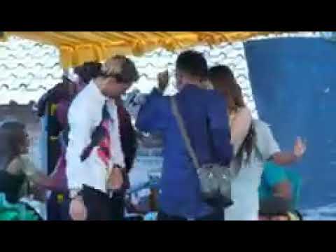 DANGDUT ASIIIK - mau nyawer apa mau gesekin si otong nih 😁😁😁