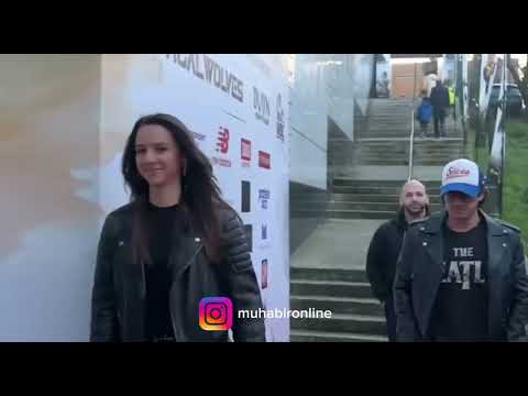 Sunucu Tara De Vries ve Sevgilisi!