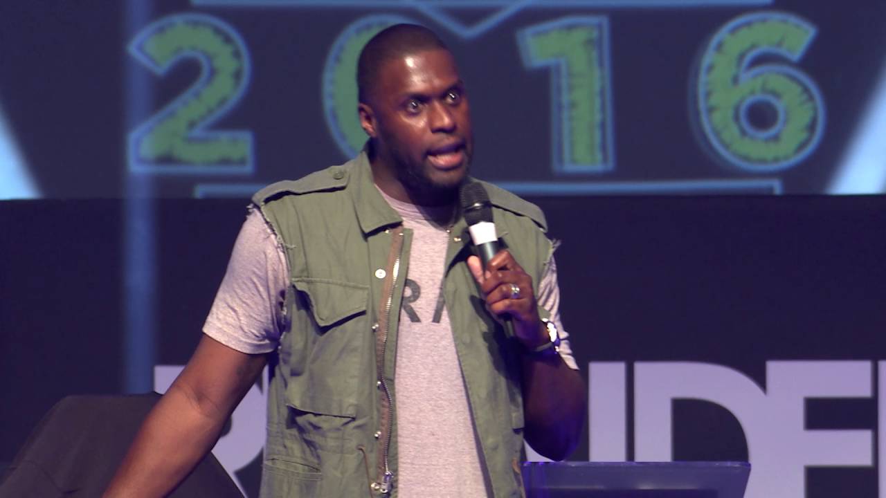 Robert Madu @ 2016 Legendary Conference // Legendary Youth - YouTube