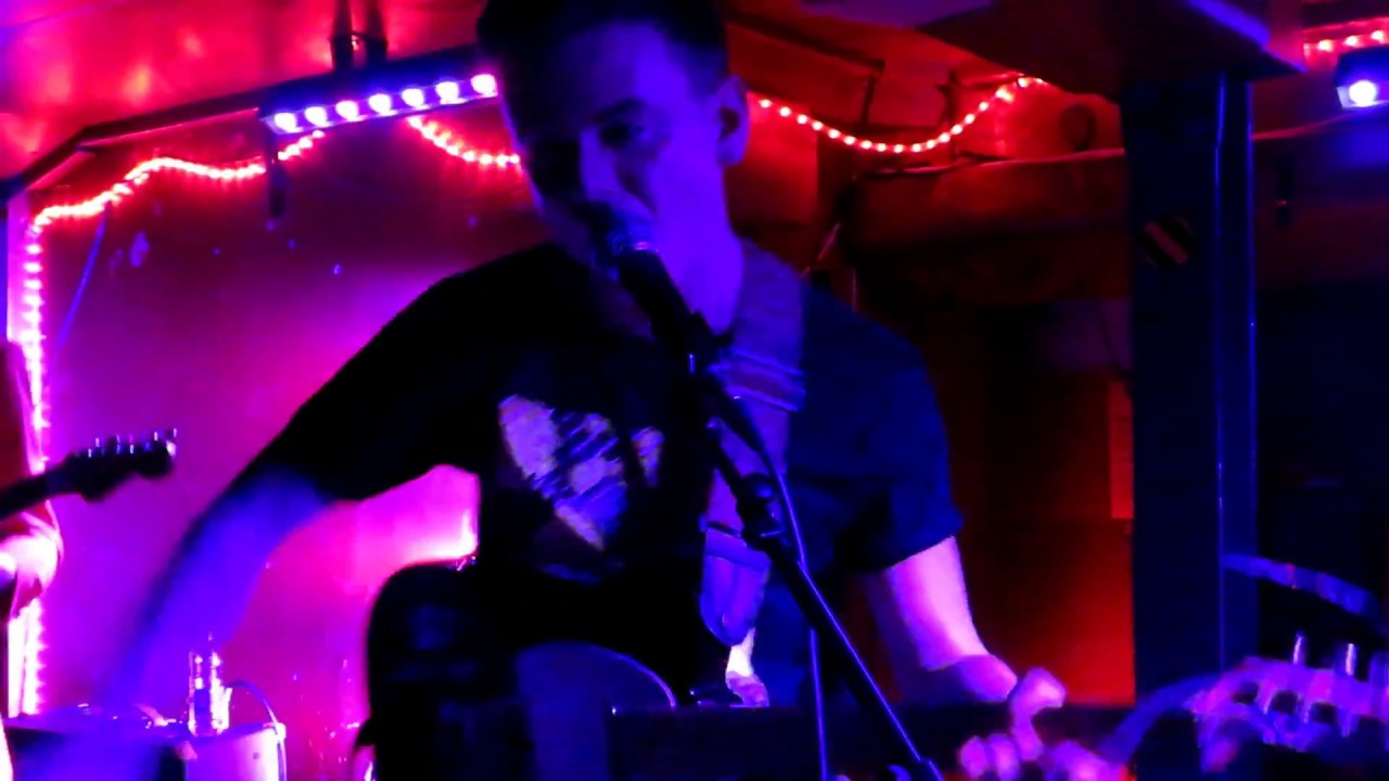 DECLAN WEST & THE DECADENT WEST - GOOD PERSON , BAD THINGS - live ...