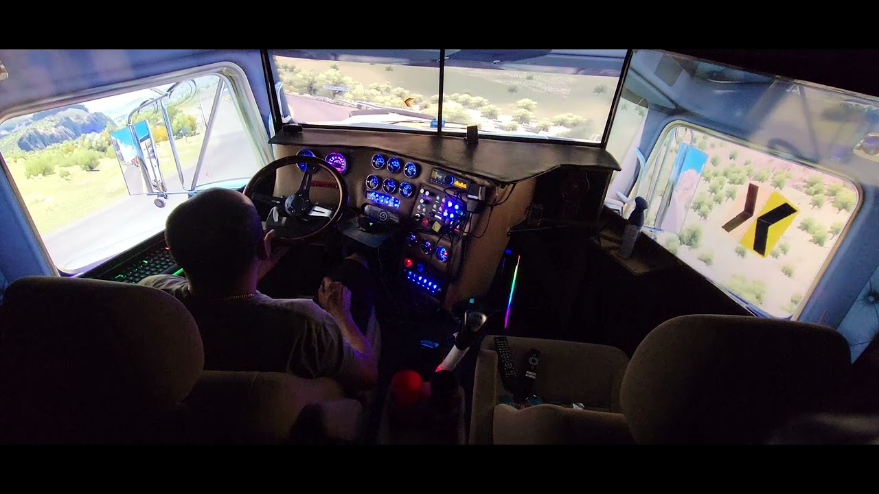 American truck simulator better monitor - YouTube