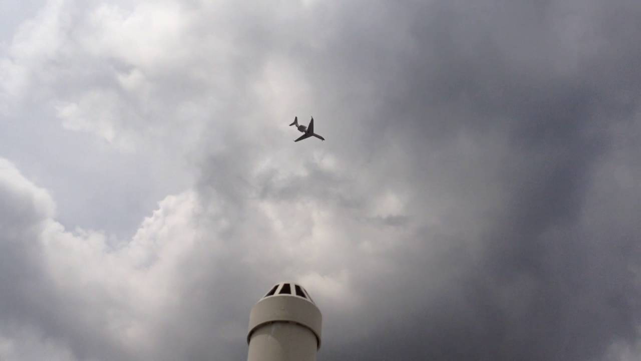 Republic of Singapore Air Force Gulfstream G550/IAI Phalcon CAEW - YouTube