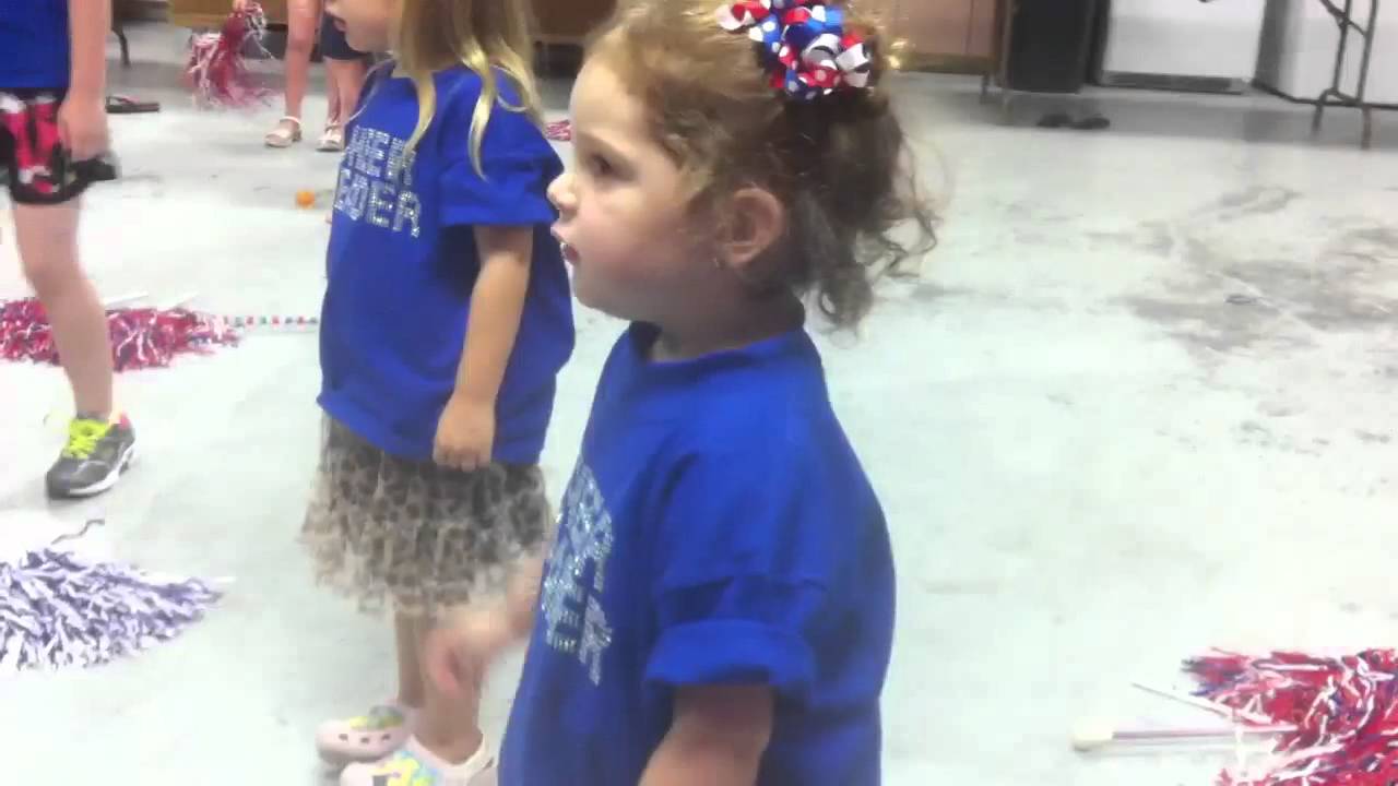 I stomp my feet - YouTube