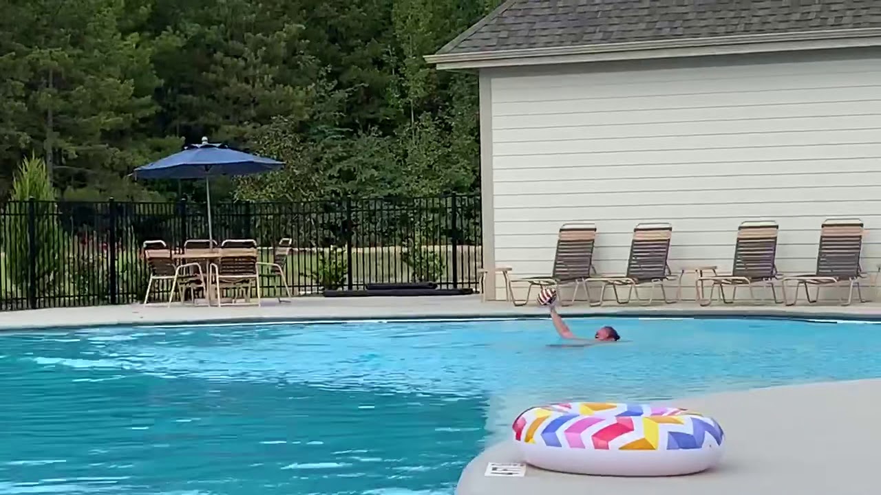Billy Super Pool Catch! - YouTube