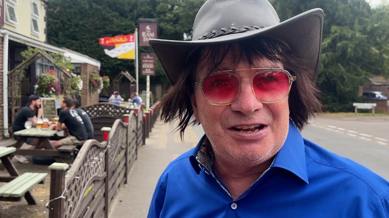 YOUR LOCAL PUB NEEDS YOU....Use It Or Lose It! - YouTube