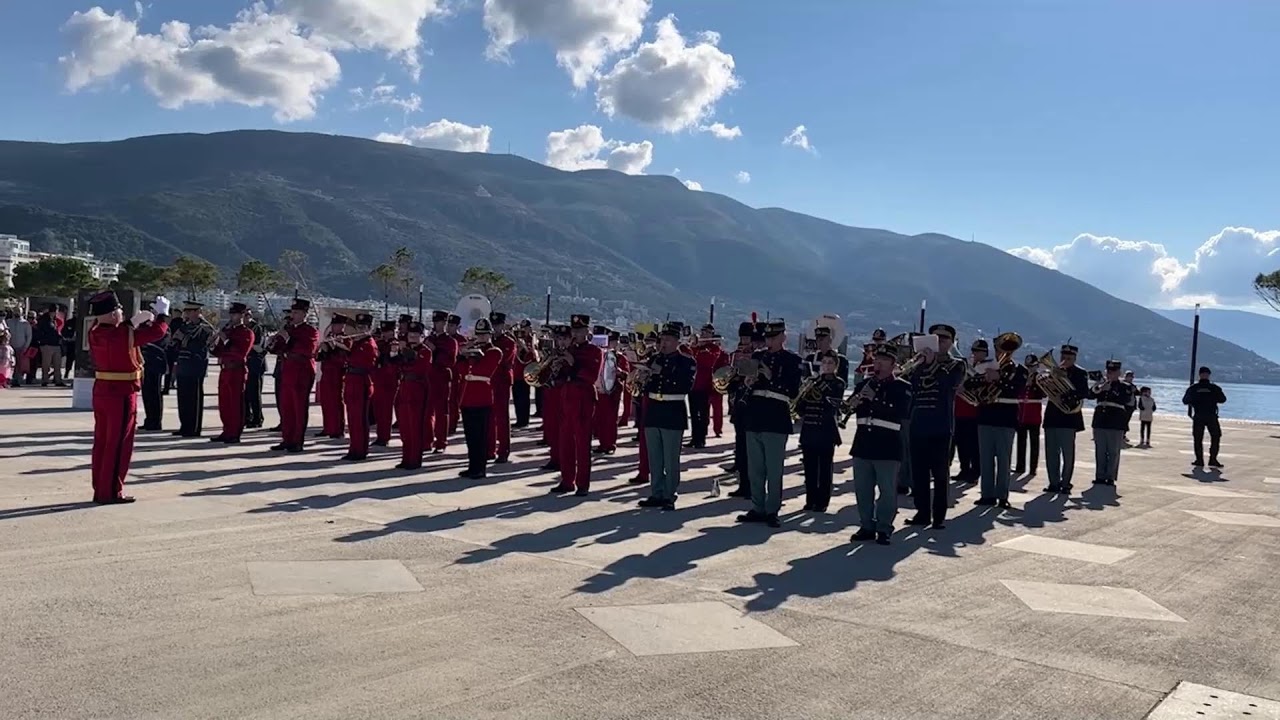 Kryeministri Edi Rama - Në Vlorë - YouTube