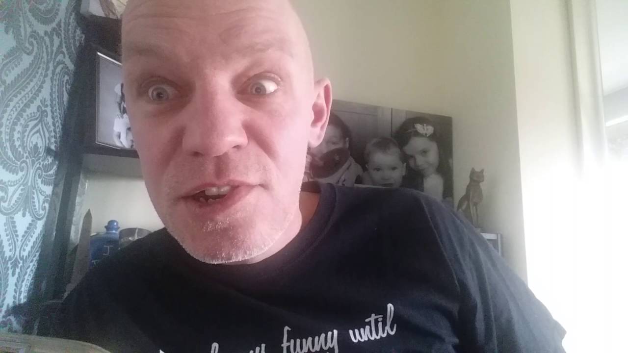 Wetherspoons and muslamic ray guns.... - YouTube