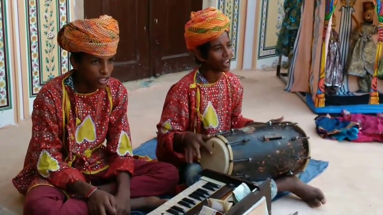 Indian Street Music, Jaipur - YouTube