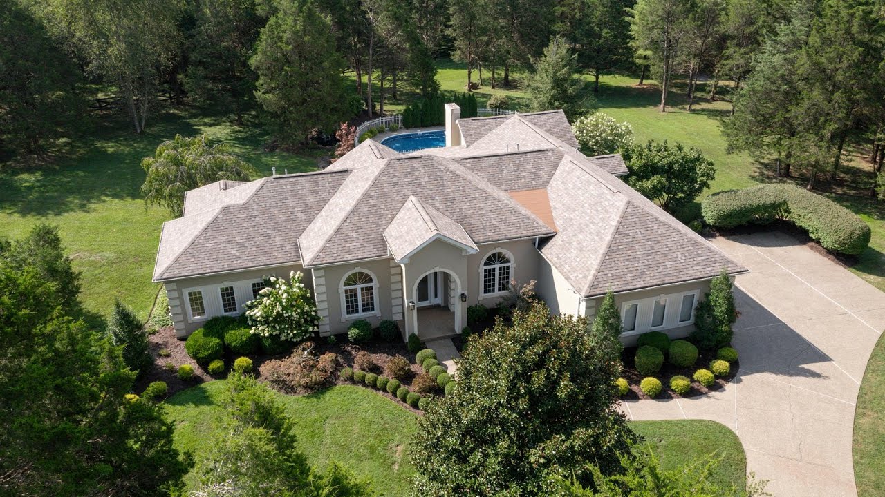 2700 Flat Rock Rd Louisville KY 40245 — Sara Orthober - YouTube