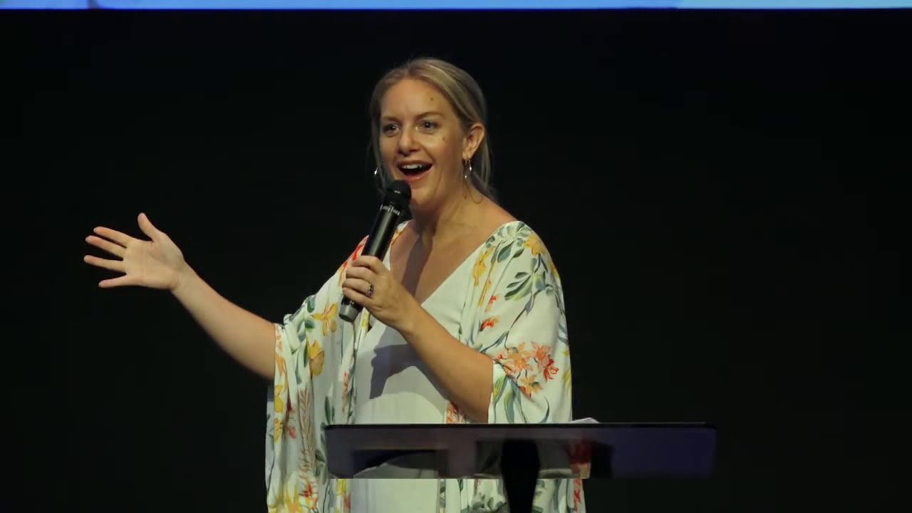 Ps. Megan Halvorsen | When in Rome | Humility - YouTube