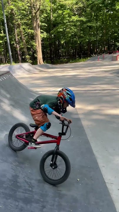 Обычный день в скейт парке #бмх #mtb #bmxfreestyle #bmx #bmxlife #bike ...