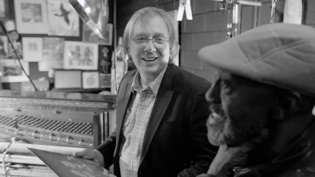 Blue Muse: Timothy Duffy's Southern Photographs - YouTube