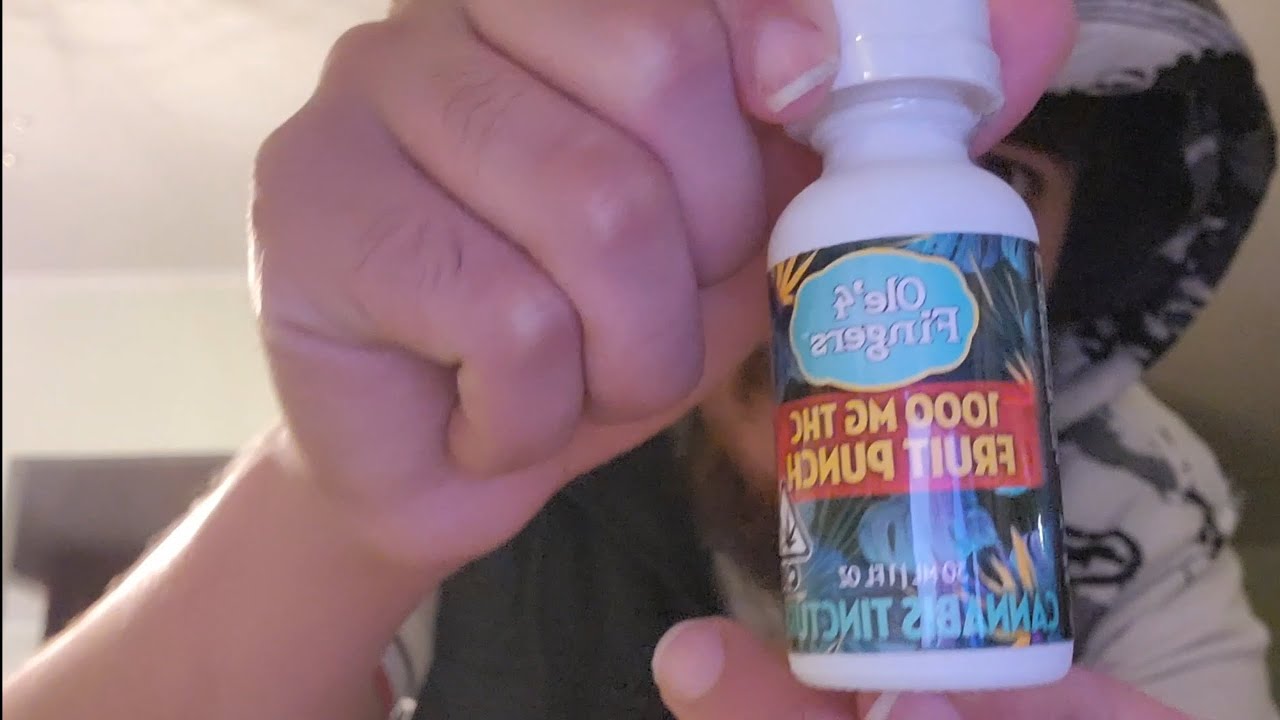 Cudda Reviews: Ole 4 Fingers Fruit Punch 1000mg tincture - YouTube