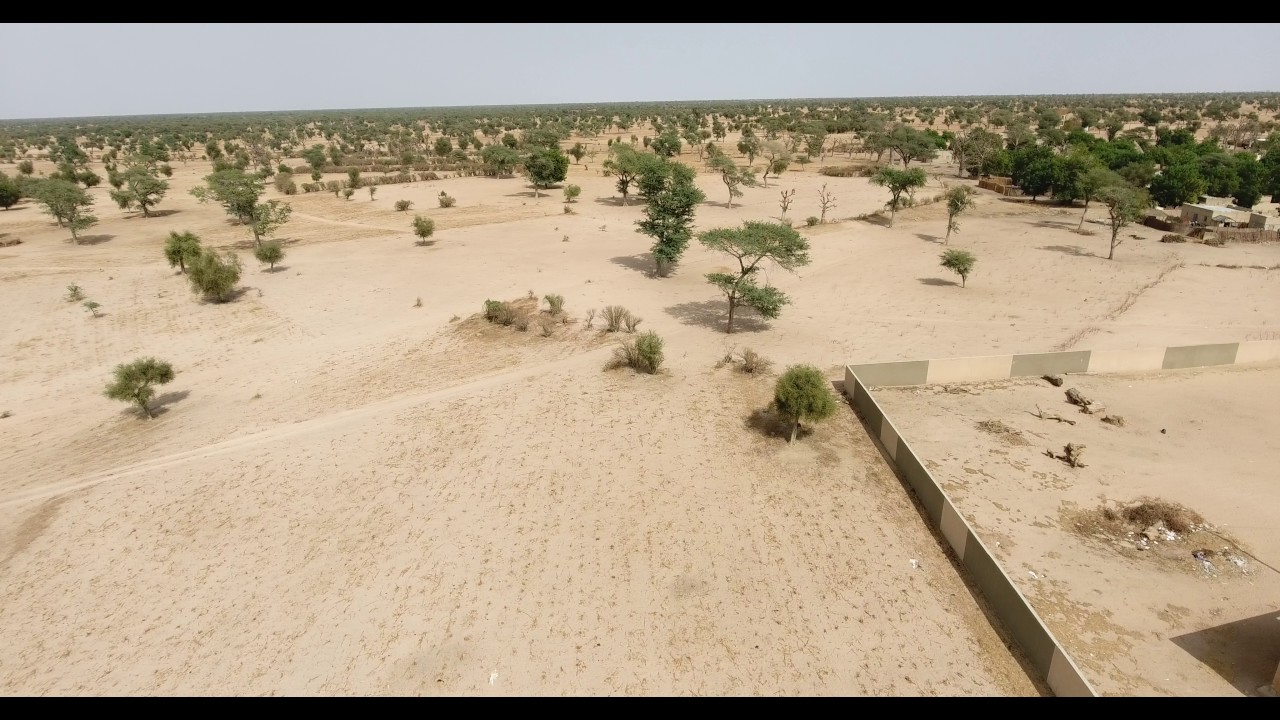 Vue du village de thieytou - Bambey - SENEGAL Part 1 - YouTube