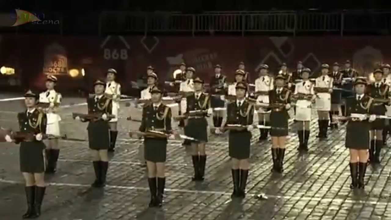 Chinese PLA female honor guards first oversea appearance - YouTube