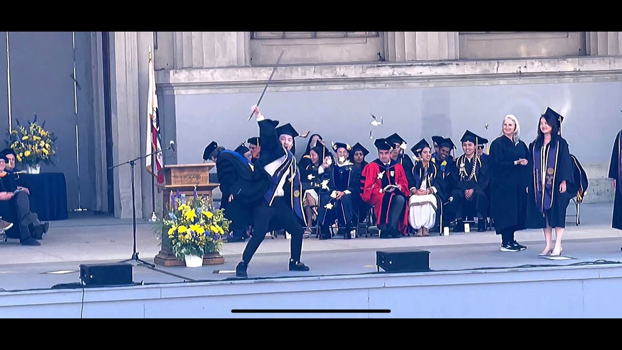 BEST graduation walk EVER😂💥- Magic Show- Graduate from hogwarts - YouTube