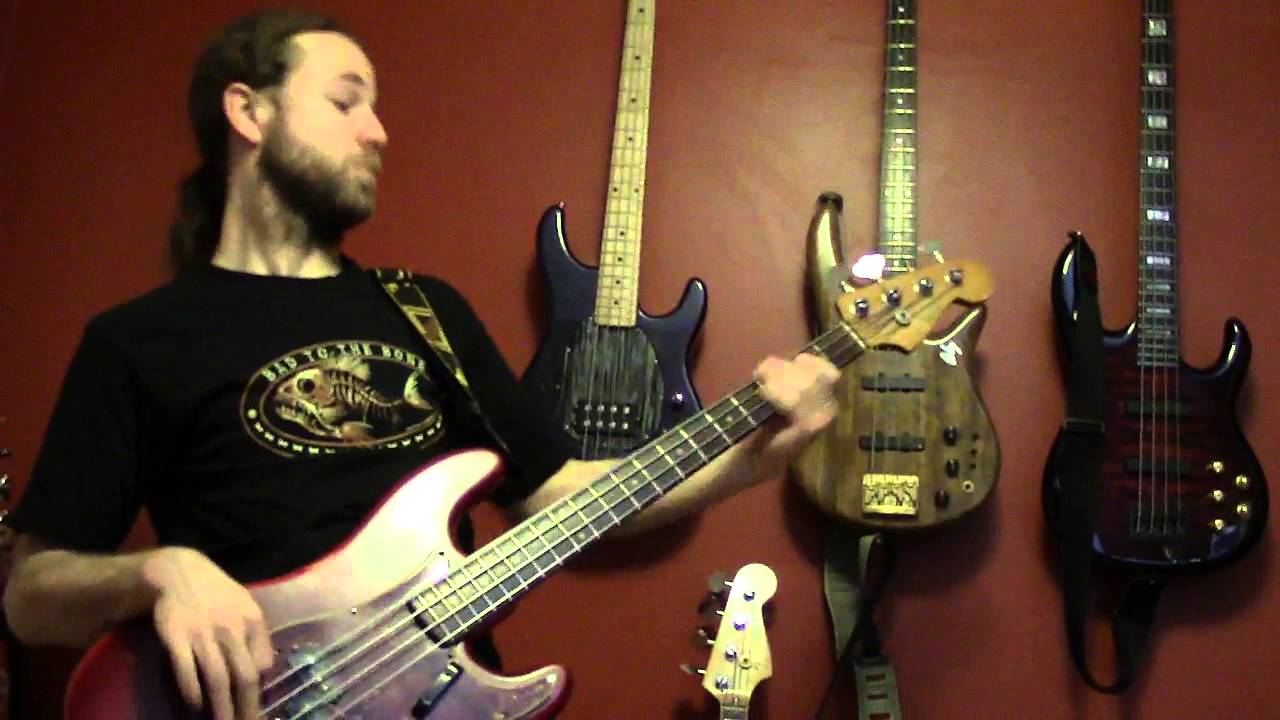 MATHIEU LEGER PLAYS "GREEN RIVER" CCR (BASS COVER) - YouTube
