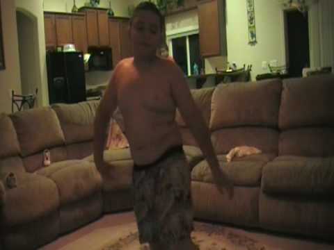 fat kid dancing to smooth criminal-hilarious!!