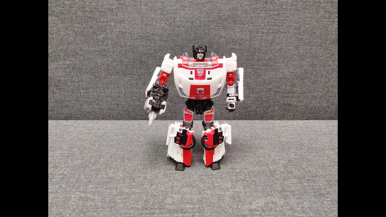 Обзор трансформера Red Alert - Deluxe class - Generations Transformers ...