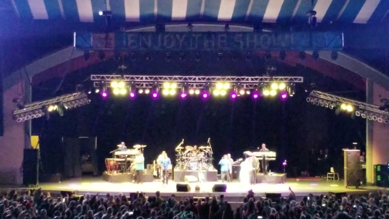 Kool & the Gang "Jungle Boogie"》"Hollywood Swinging"》Band Intros 8/30 ...