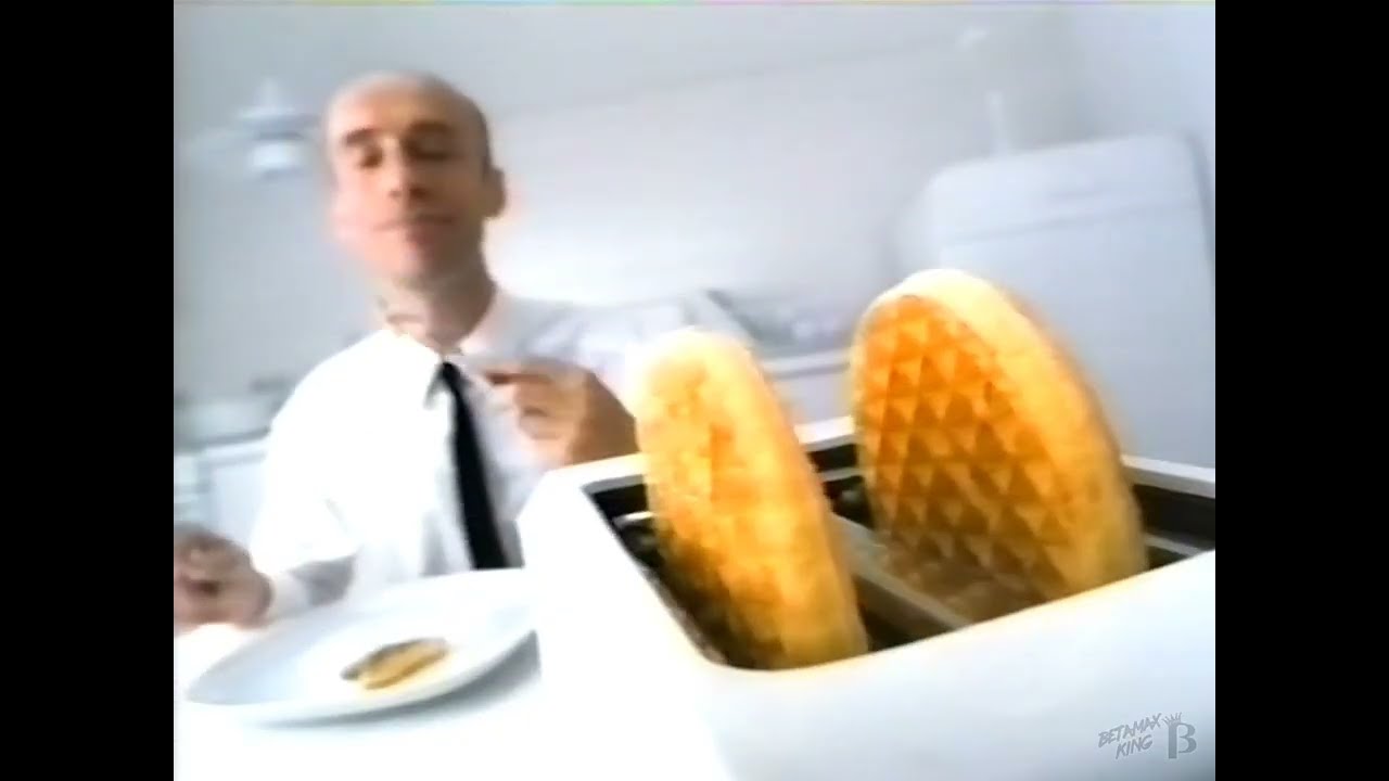 Eggo Waffles Commercial 1998 (L'eggo your same old breakfast) - YouTube