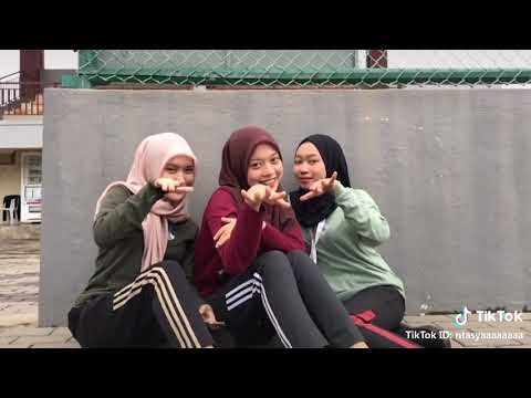 Awek tudung