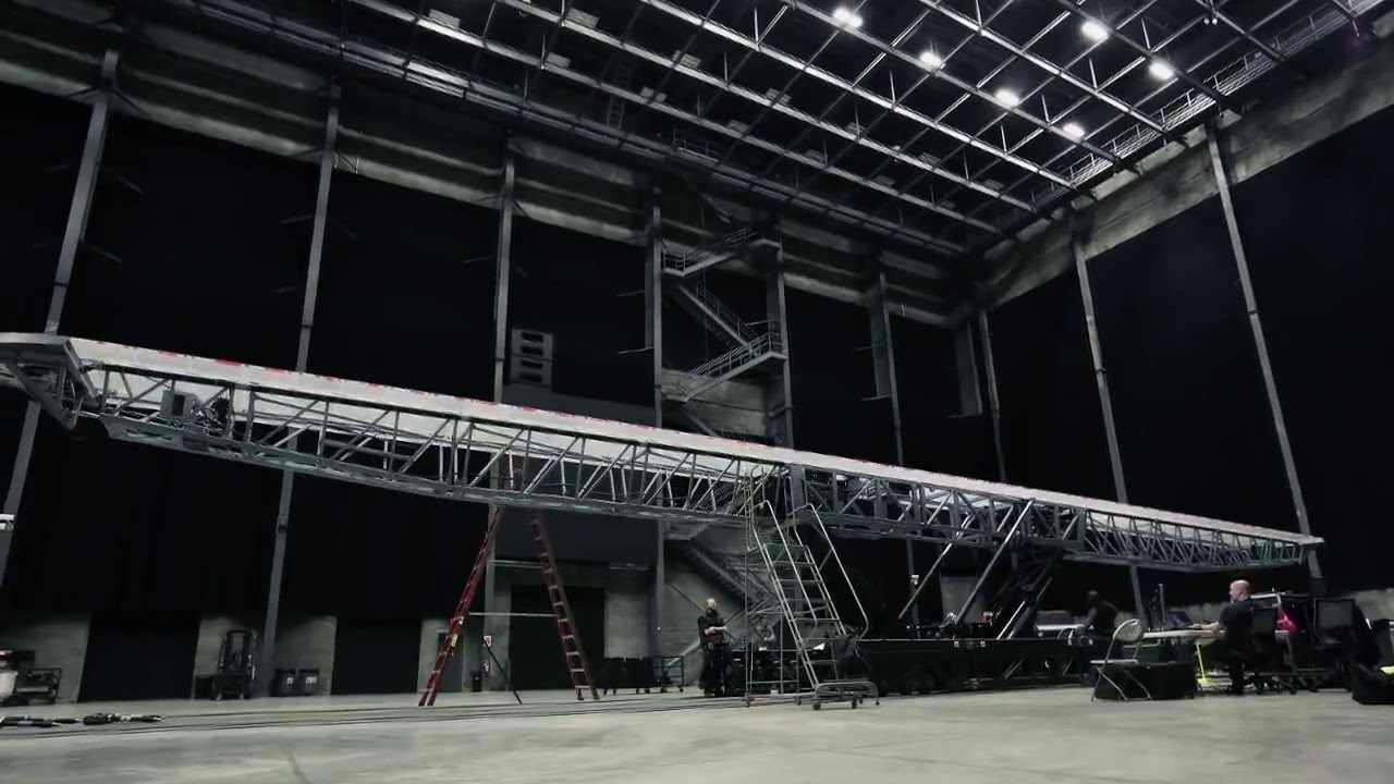 The 1989 World Tour - Stage Creation - YouTube