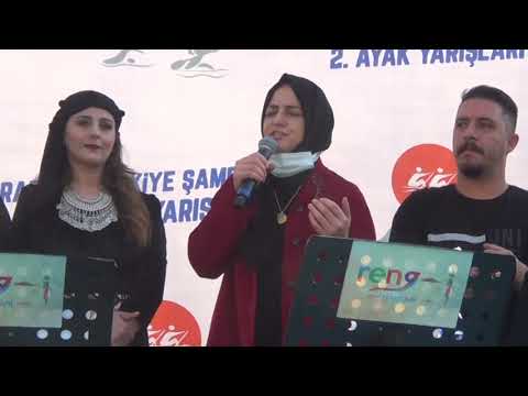 Gülşen Orhan Hakkari programına renk kattı