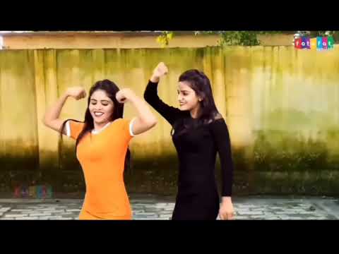 nili hai salwar nila kachha hai abhi na dungi #new #viral #vidio #amezing #song #bollywood #djsong