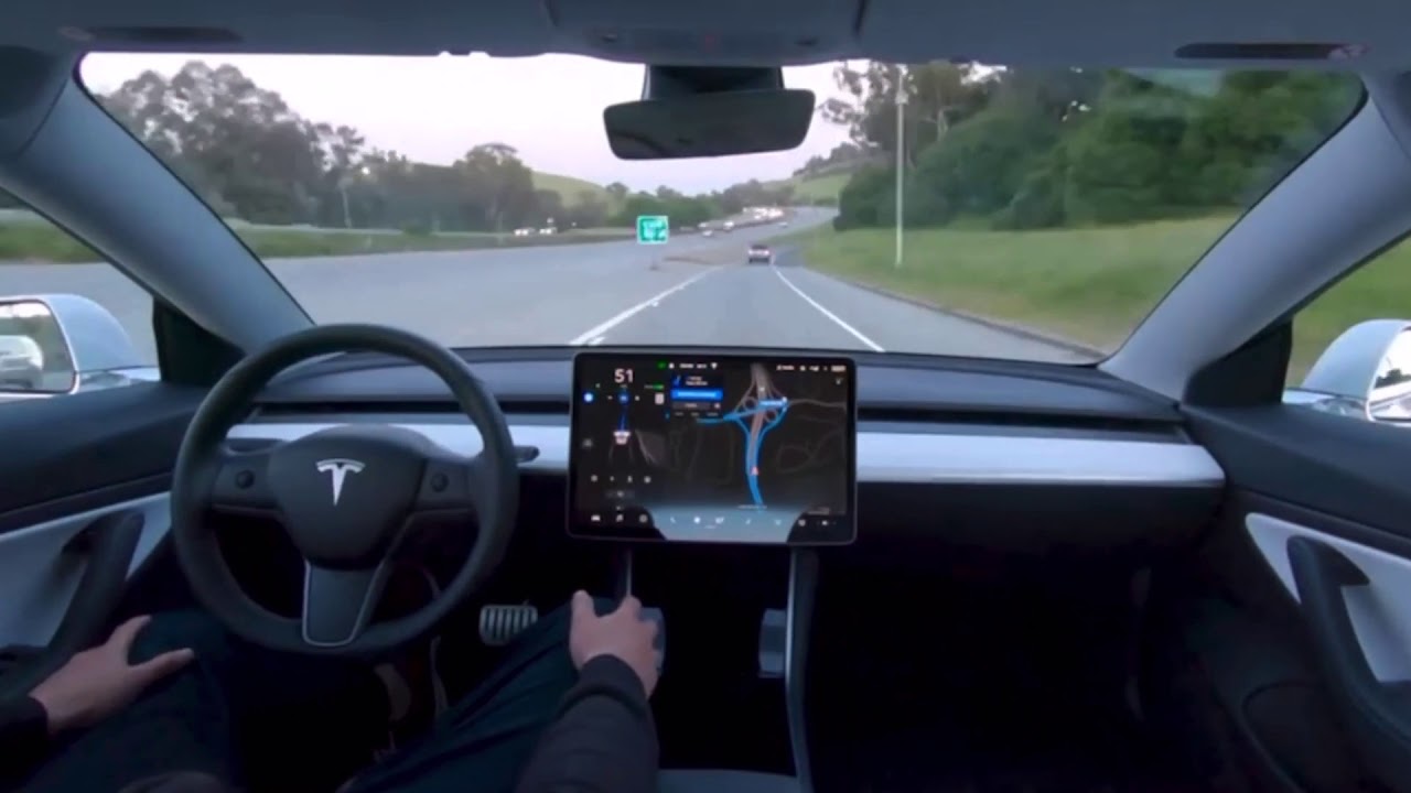 Tesla auto pilot (full self driving) - YouTube