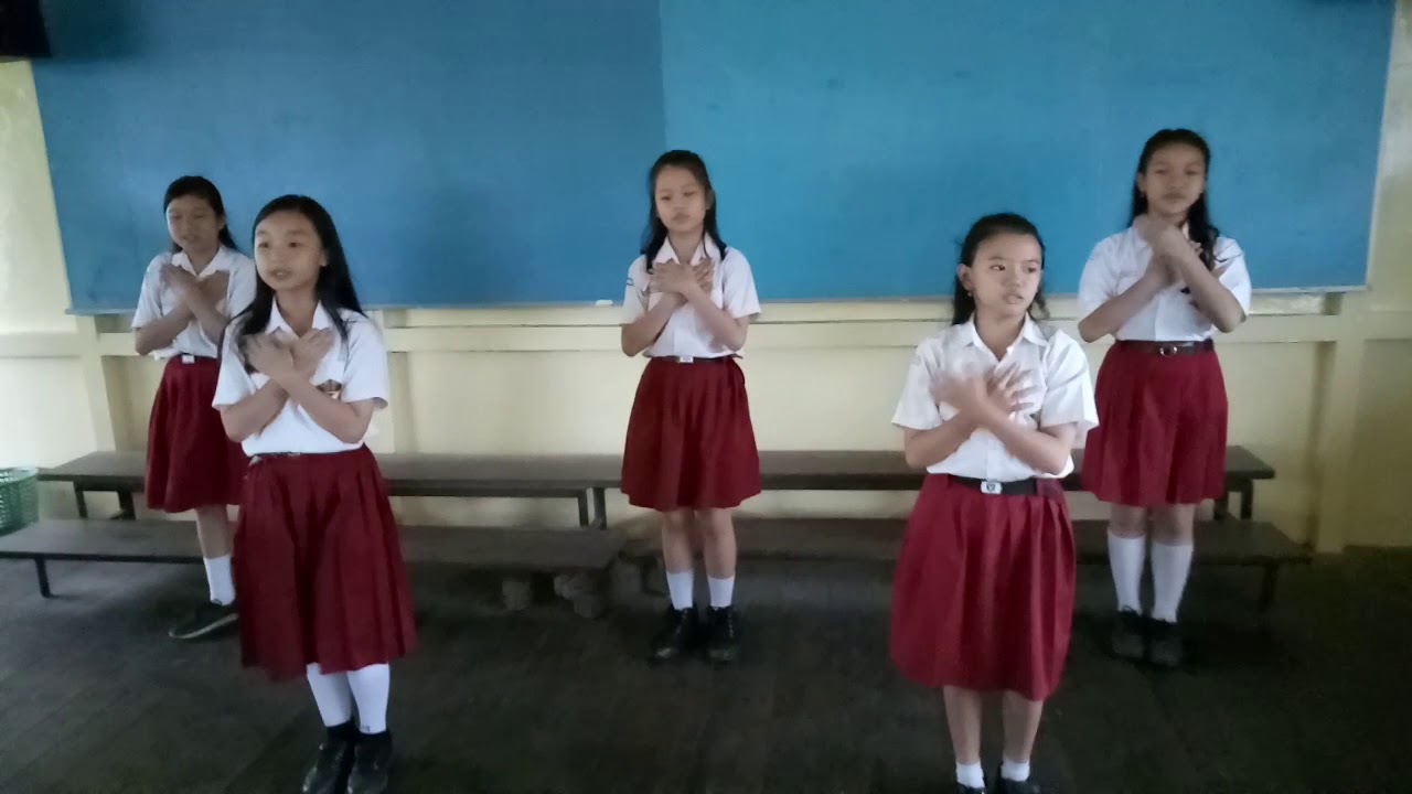 Flashlight - acapella kids cover - YouTube