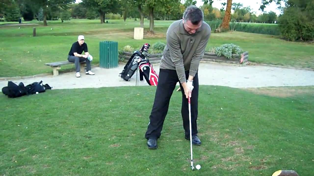 Jamie on the 14th tee - Whetstone Golf Club - YouTube