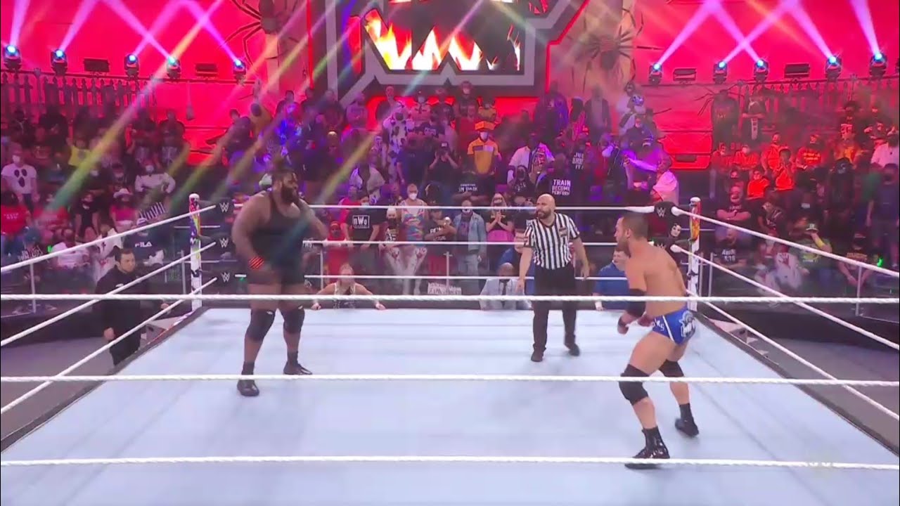 Roderick Strong Vs Odyssey Jones - WWE NXT Halloween Havoc 2021 (En ...