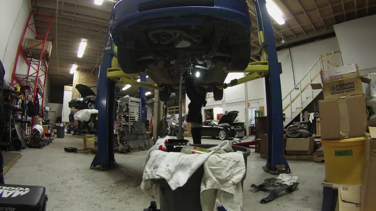2008 WRB FXT STI 6MT Center Differential Bearing Swap - YouTube