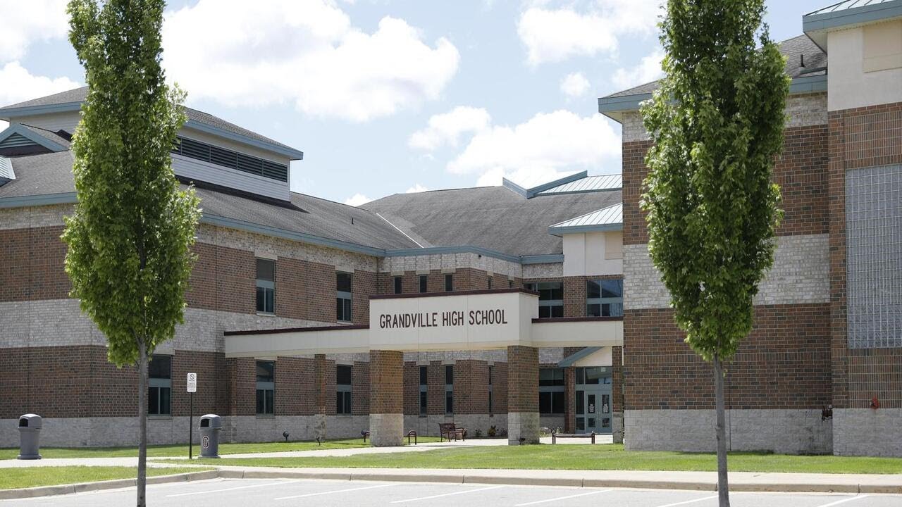 Grandville High School GRIT Assembly 2/20/23 - YouTube