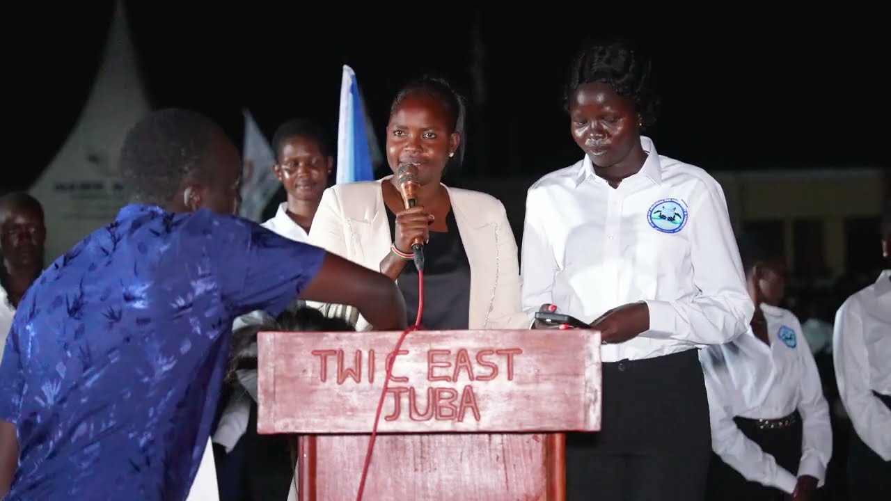 Aluel Garang Awuol | Nyan Cit Arialbeek Aspirant | Juba - YouTube