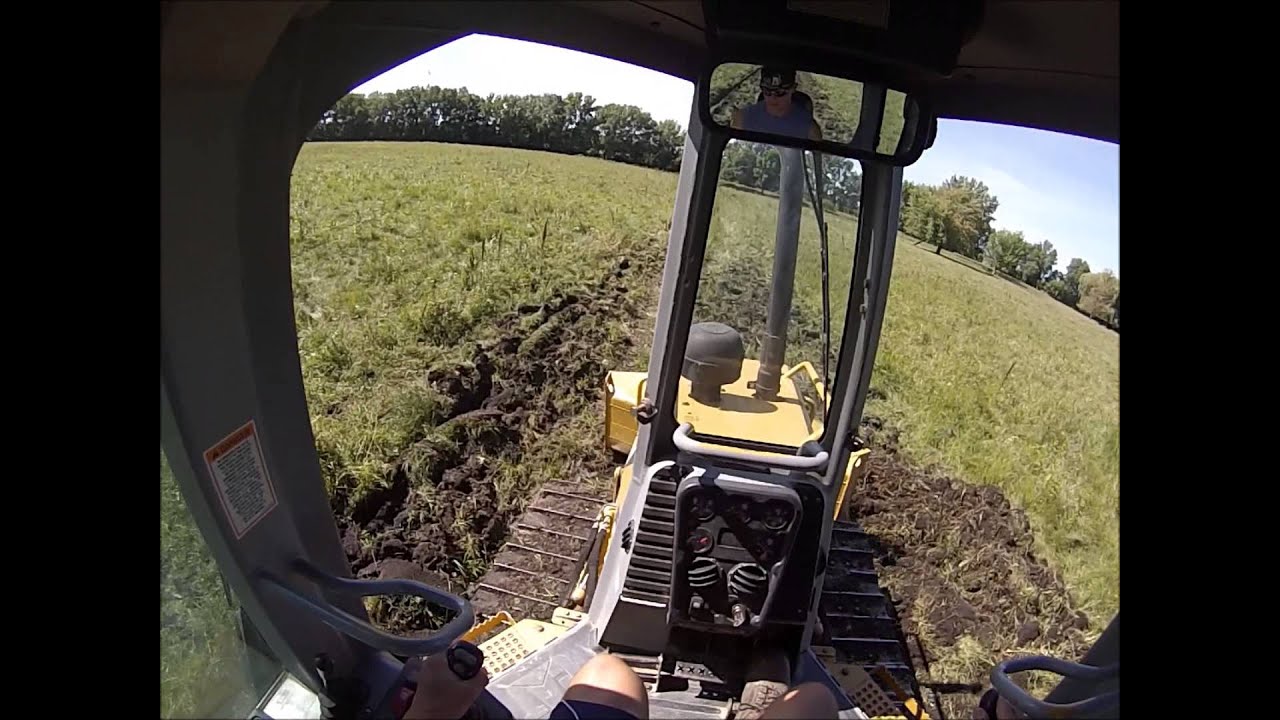 First time running a bulldozer - YouTube