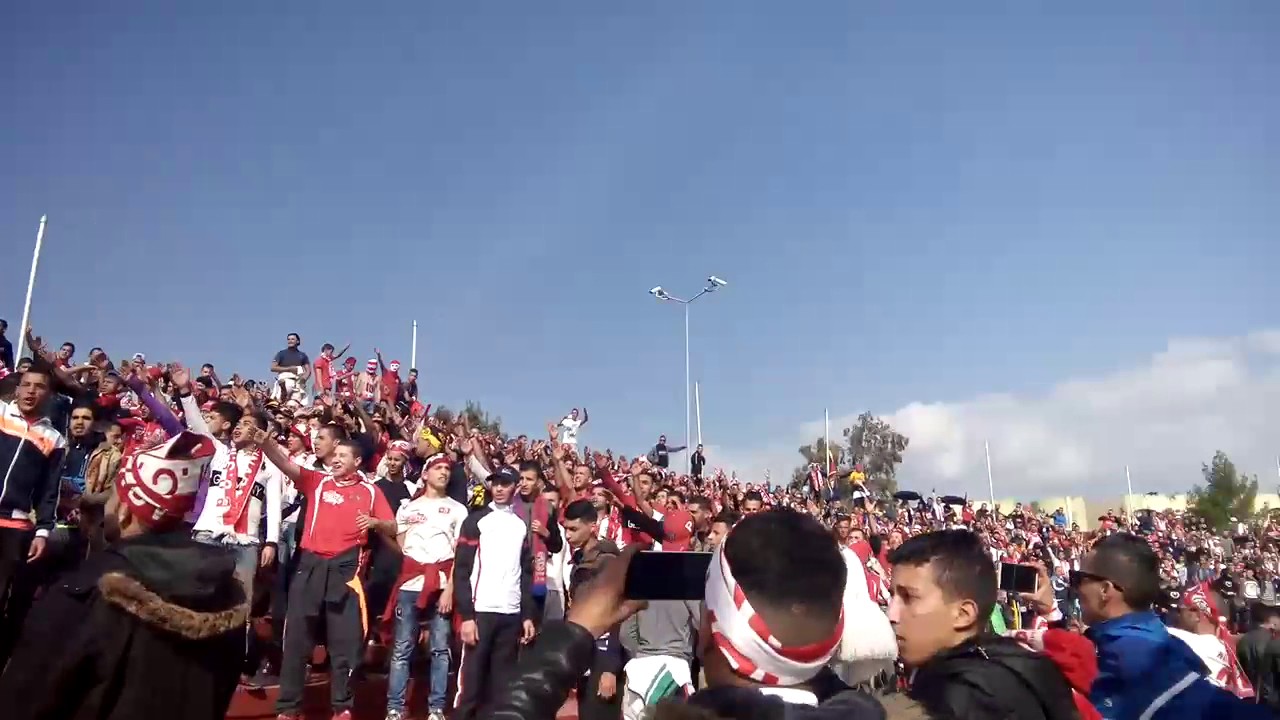 Les holigans de annaba a Galma 2017 - YouTube