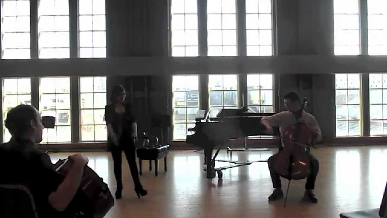 "Royals" by Lorde- Jacob Yates and Hannah Zazzaro - YouTube