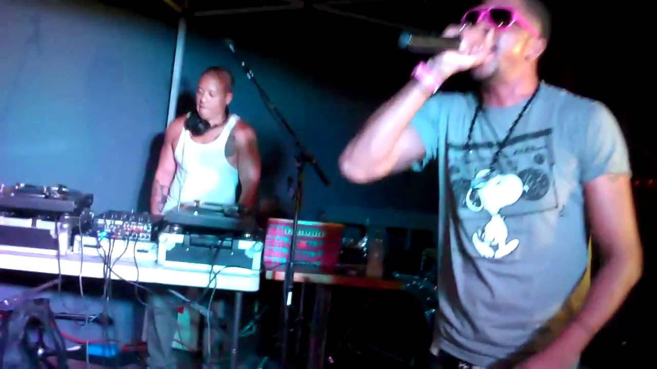 Keith Masters Performs "Gary Busey" at SUPERGOODMUSIC.com Showcase ...