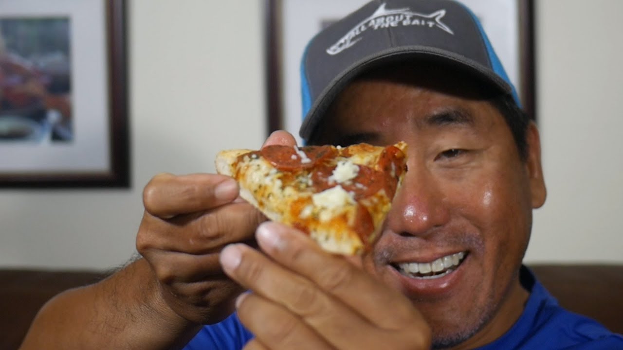 Catch and Cook - Reef Fishing Skunk Pie - YouTube