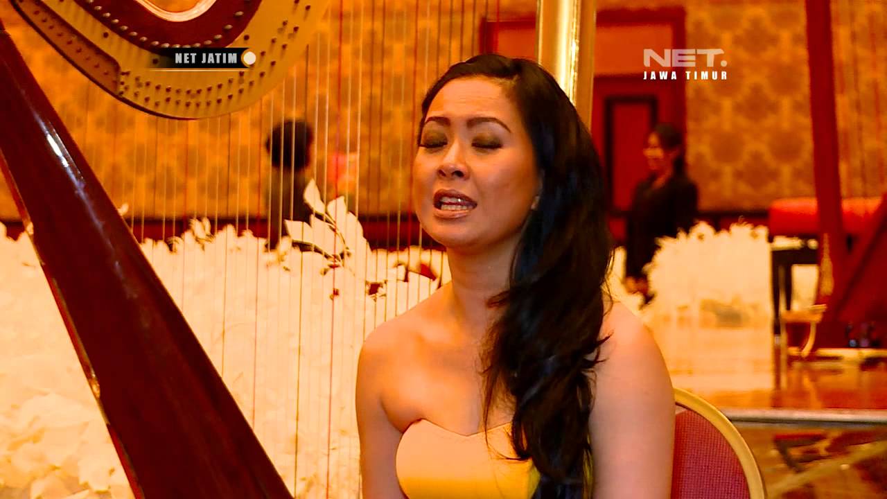 Maya Hasan Pemain Musik Harpa - NETJATIM - YouTube