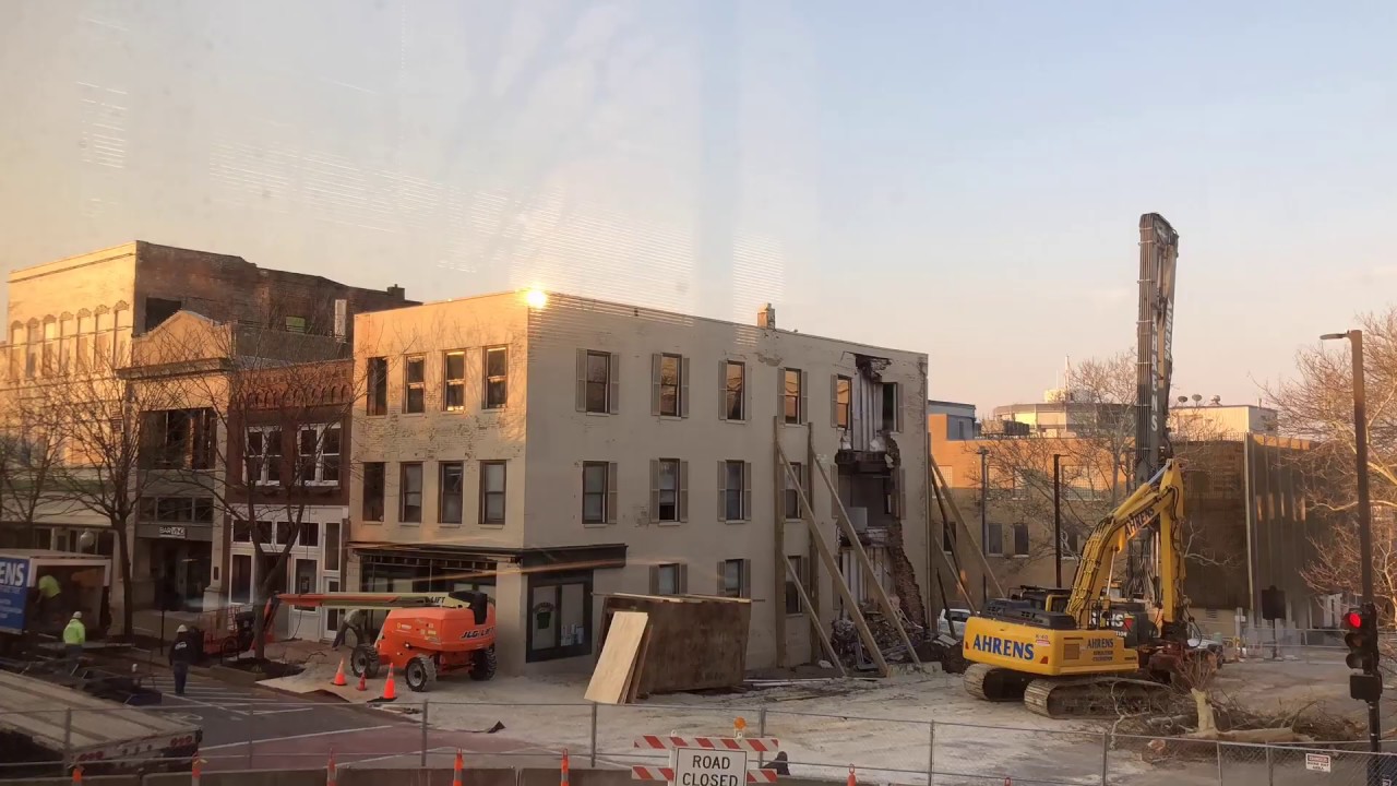 Time-Lapse of 200 East High Street Demolition - YouTube