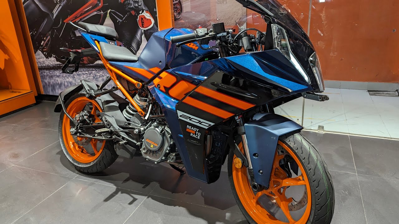 All New 2024 KTM RC 200 - Blue - YouTube