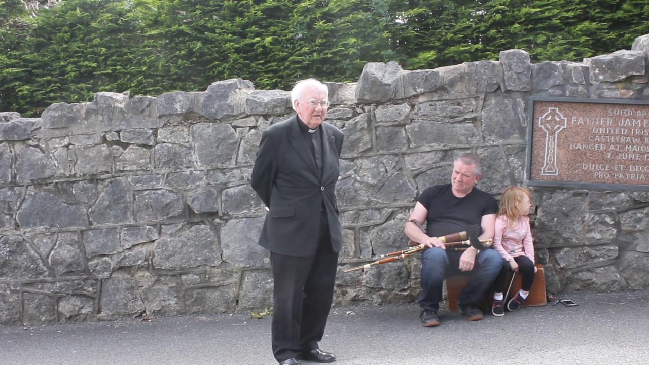 CCAM - Ciorcal Comhrá Ard Macha. - YouTube